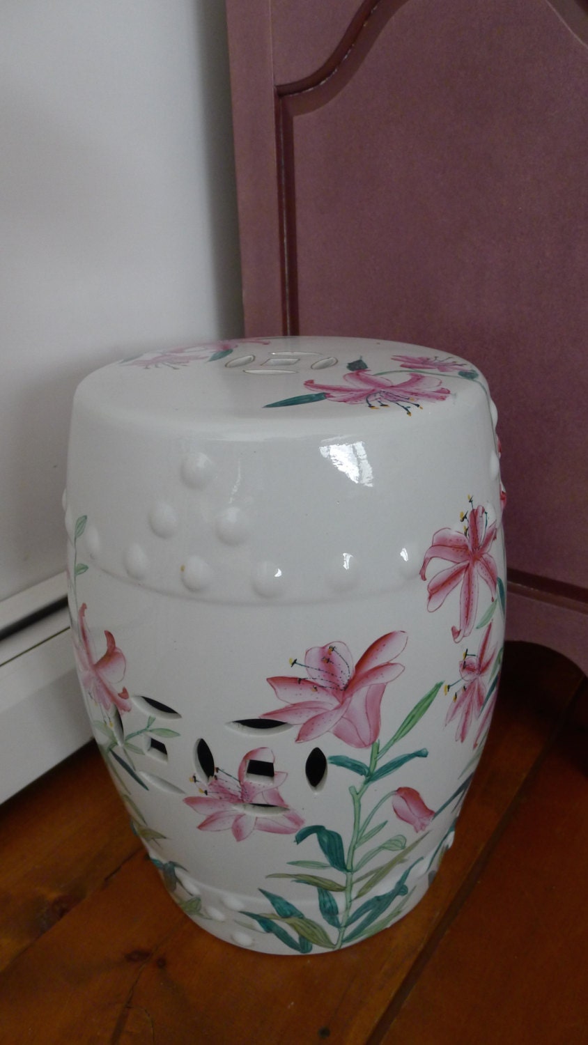 Stunning Ceramic Garden Stool with Floral Desing – Haute Juice