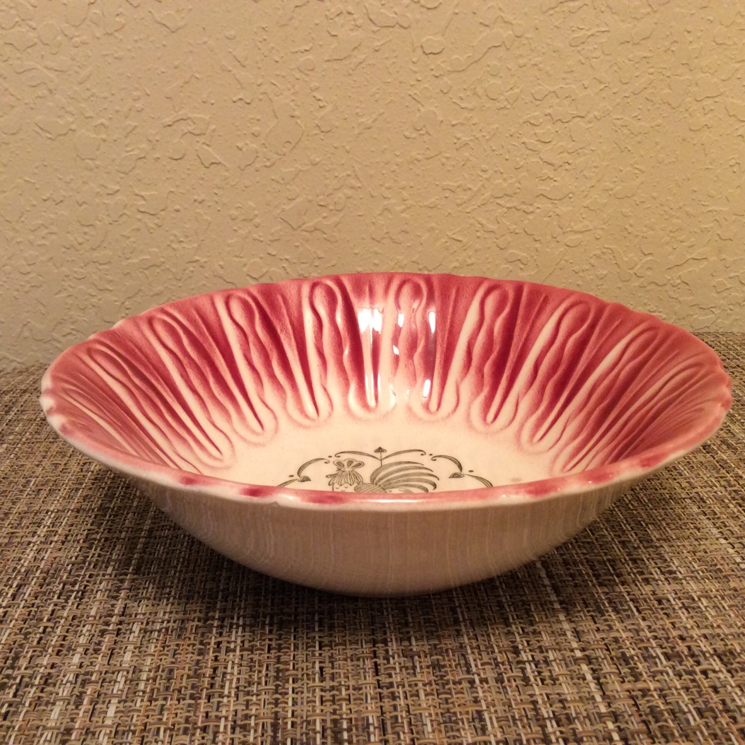 Airbrushed rooster bowl – Haute Juice