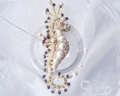 Items similar to Seahorse brooch, unique Sea creature jewelry, pearl ...