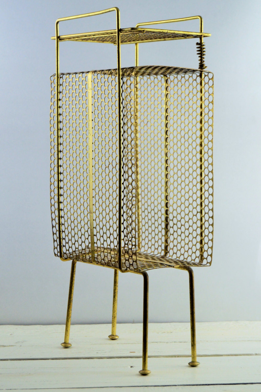Mid Century Metal Mesh Telephone Stand – Haute Juice