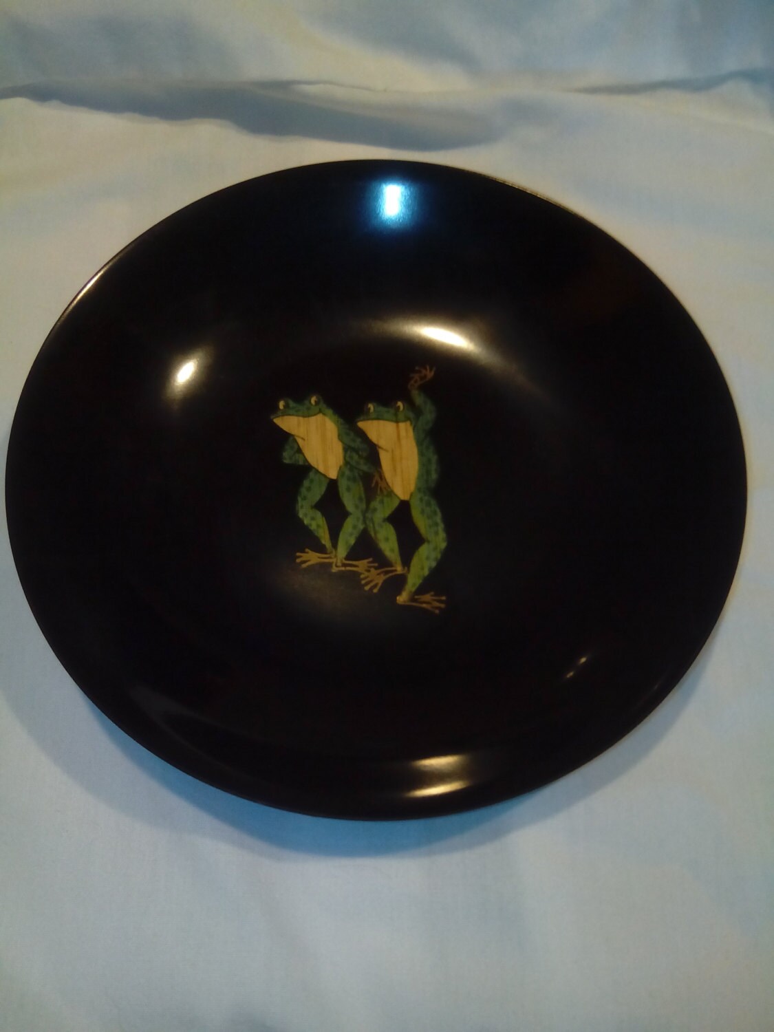 Couroc 2 Frogs Plate – Haute Juice