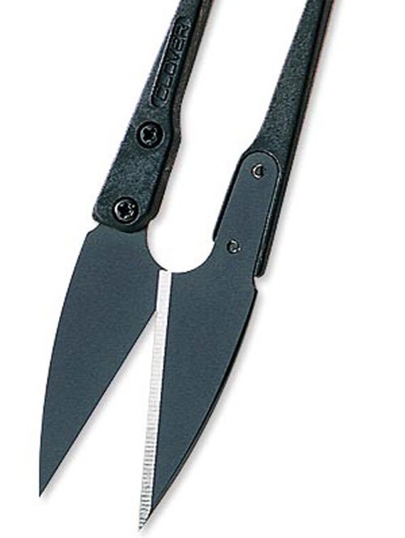 Clover Kuroha Japanese thread snips small scissors clippers