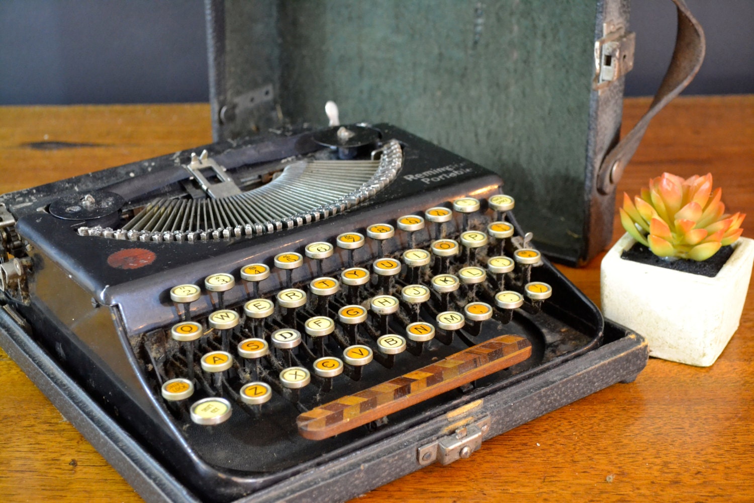 RARE Remington Portable Typewriter, Wood Parquet Space Bar, 1921 Model ...