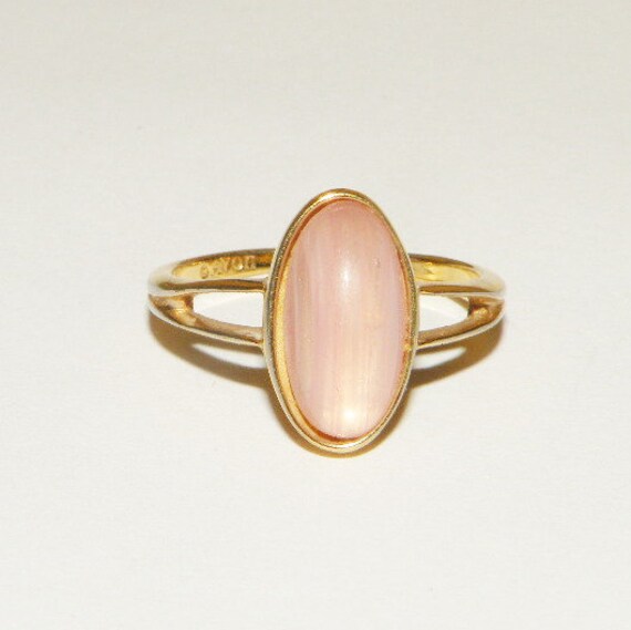 Avon Pink Glass Ring Size 75 By Eosophobish On Etsy