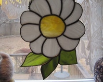 Popular items for stained glass daisy on Etsy
