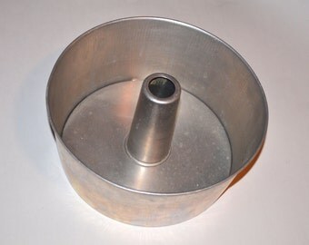 Large bundt cake pan | Etsy