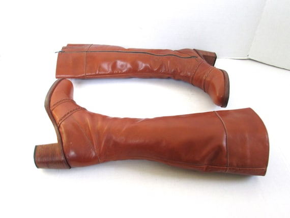 années 70 brun cuir bottes / Tall cuir marron Camel bottes