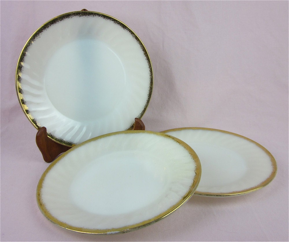 Vintage Fire King Plates, White with Gold Rim, Set of Three – Haute Juice