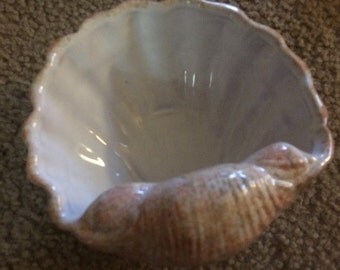 Popular items for shell vase on Etsy