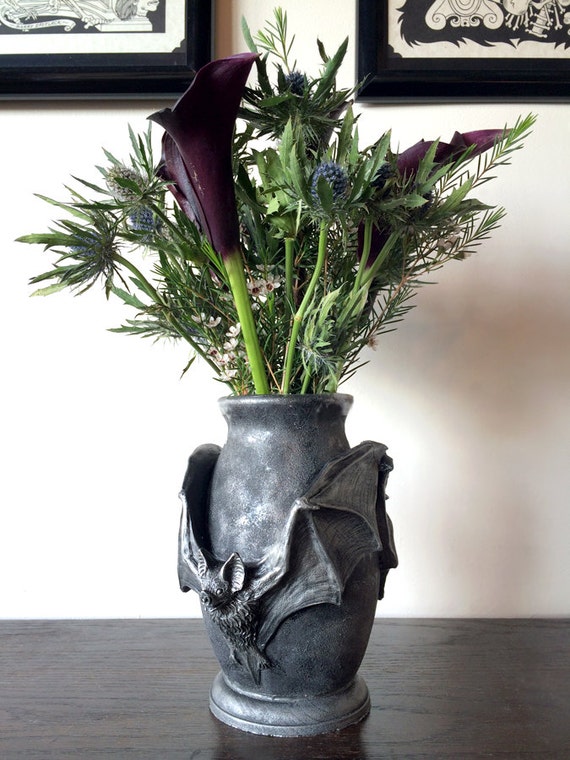 Vampire Bat Vase