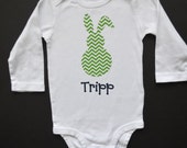 Items similar to Custom Personalized Easter baby outfit - Chevron ...