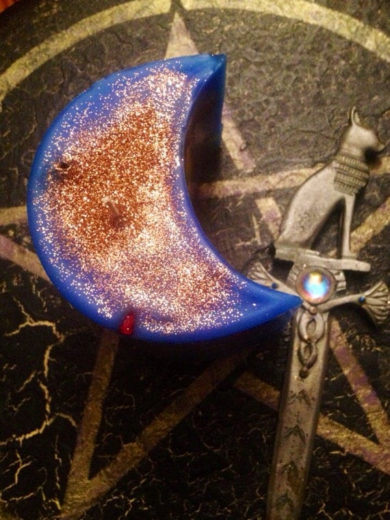 ISIS Luna Crescent Moon EGYPTIAN Goddess of Magick