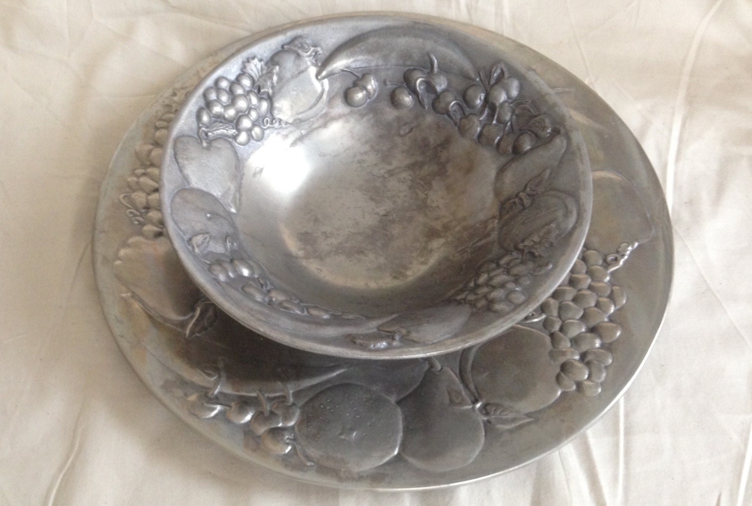 Wilton Company Pewter Serving Round Platter by LalasCollections
