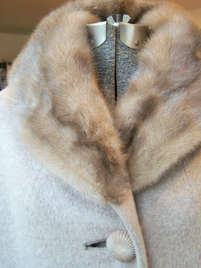 Vintage Blonde Mink Collar 1950’s Wagenheim’s Fur Salon Amsterdam, N.Y ...