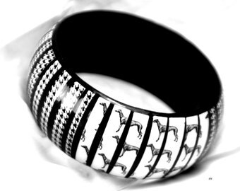 Houndstooth bracelet | Etsy