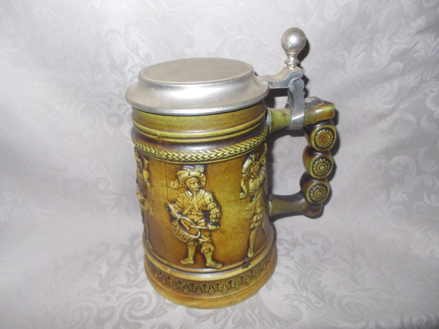 Gerz Lidded Beer Stein – Haute Juice