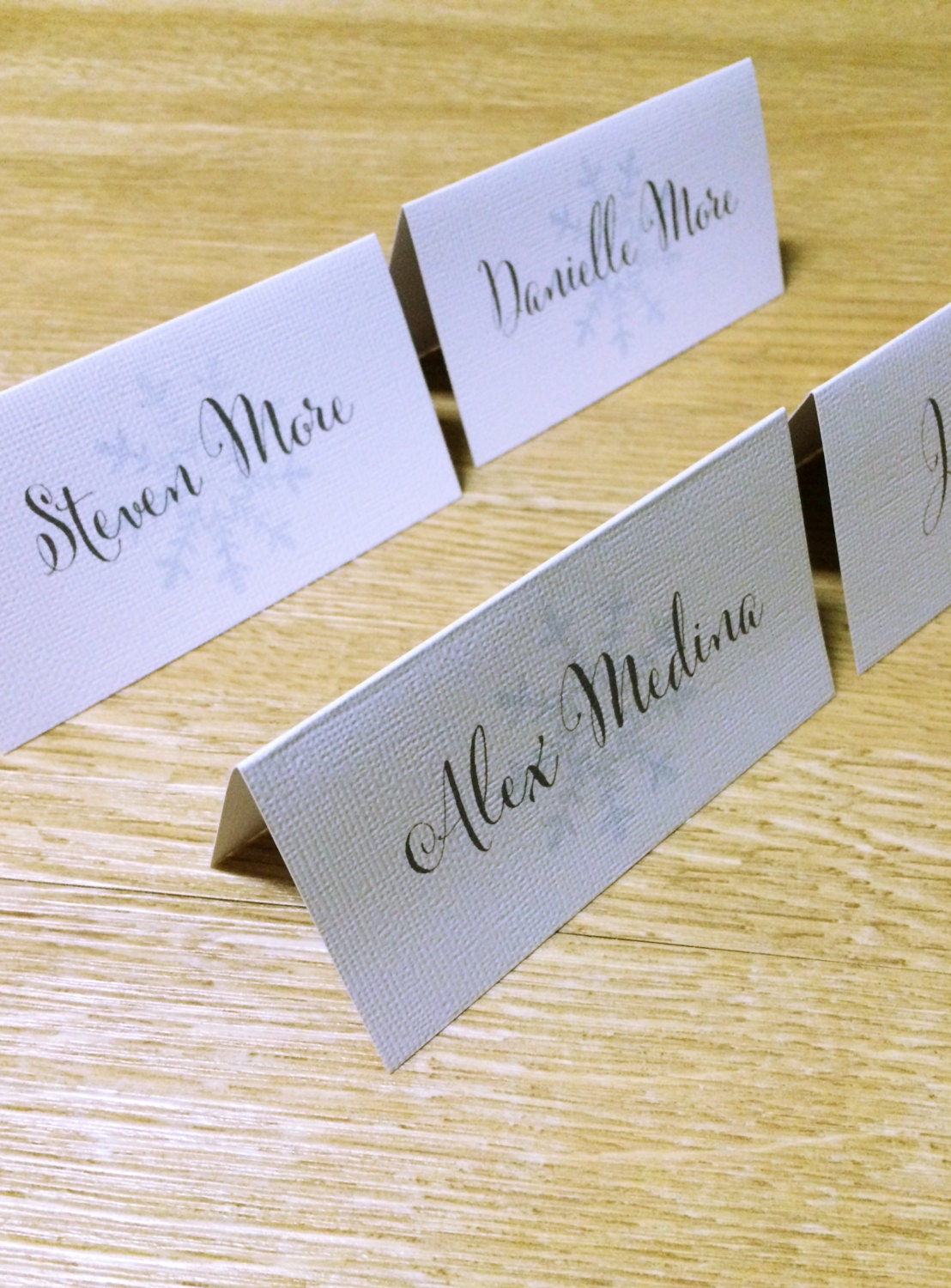 Snowflake Place Cards Printable – Holiday Party Place Cards ...