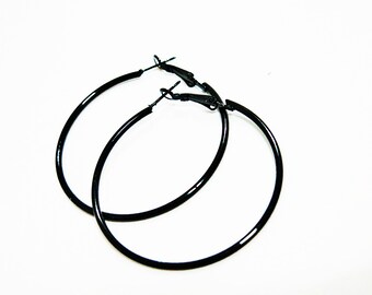 Simple black earring | Etsy