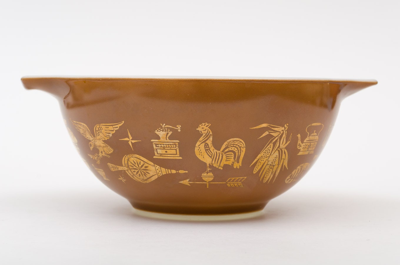 Pyrex Gold on Brown Americana #442 Cinderella Bowl – Haute Juice