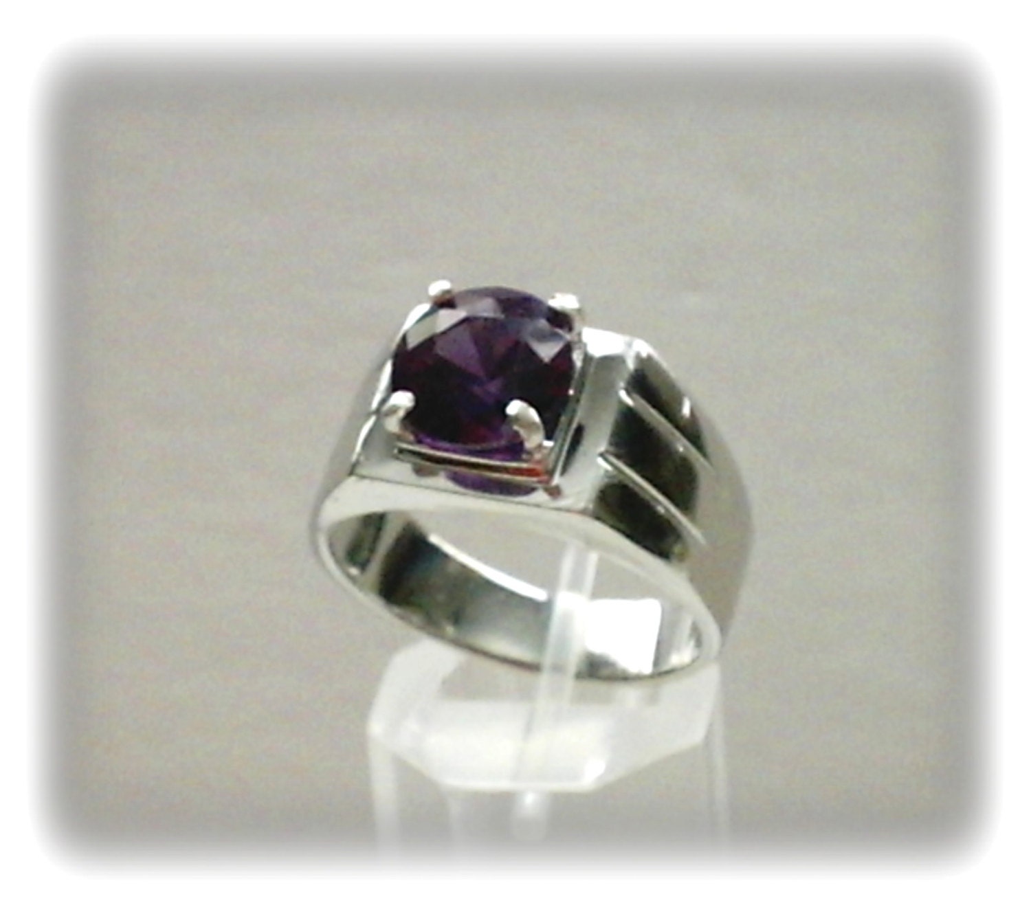 10mm Lab Created Alexandrite Gemstone in 925 Sterling Silver