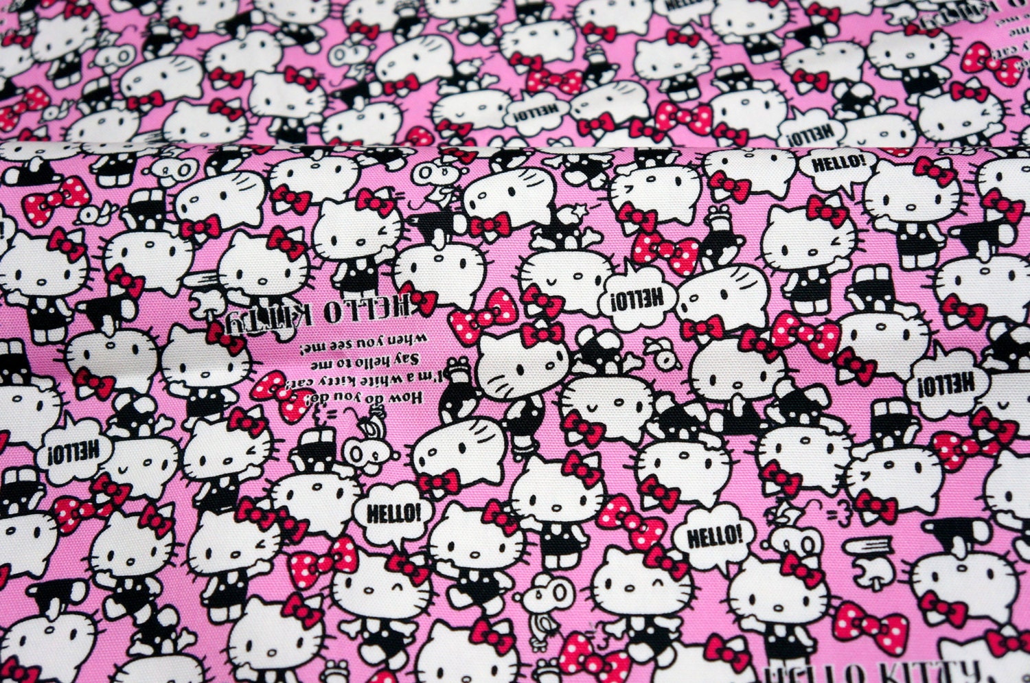 Hello Kitty Fabric Kitty and Heart 50cm x 106 cm by beautifulwork