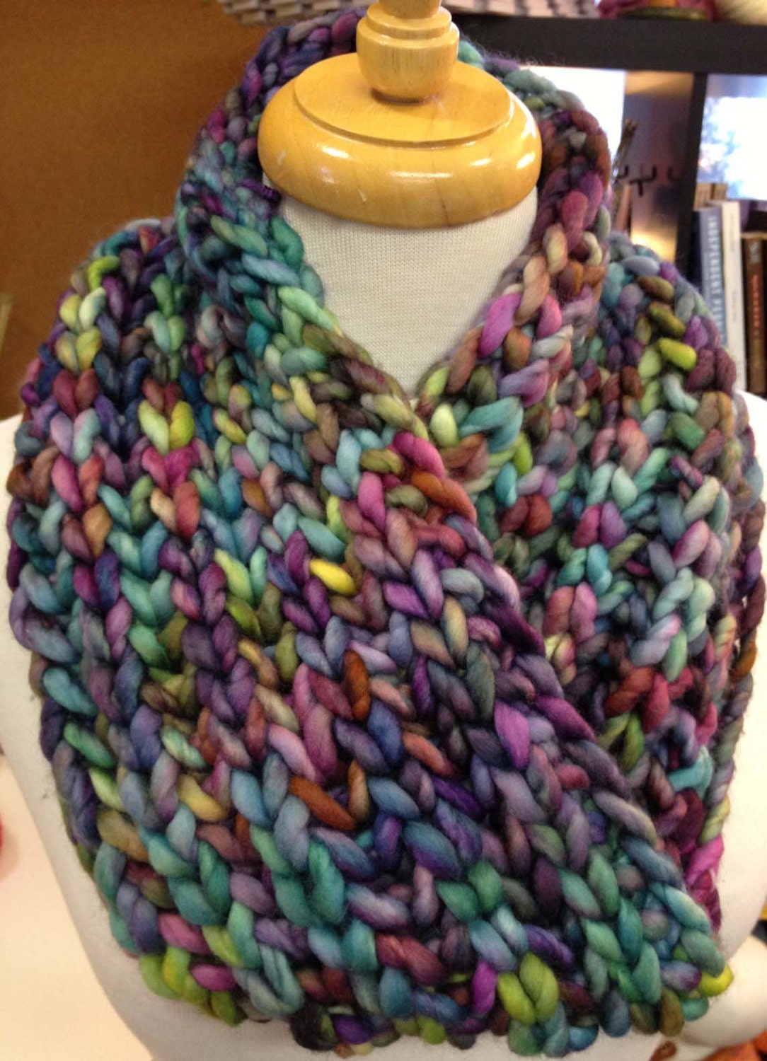 Super Bulky Brioche Cowl Pattern with a Moebius Twist