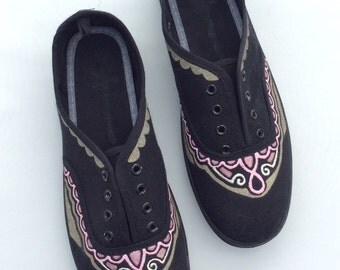 Popular items for baroque shoes on Etsy