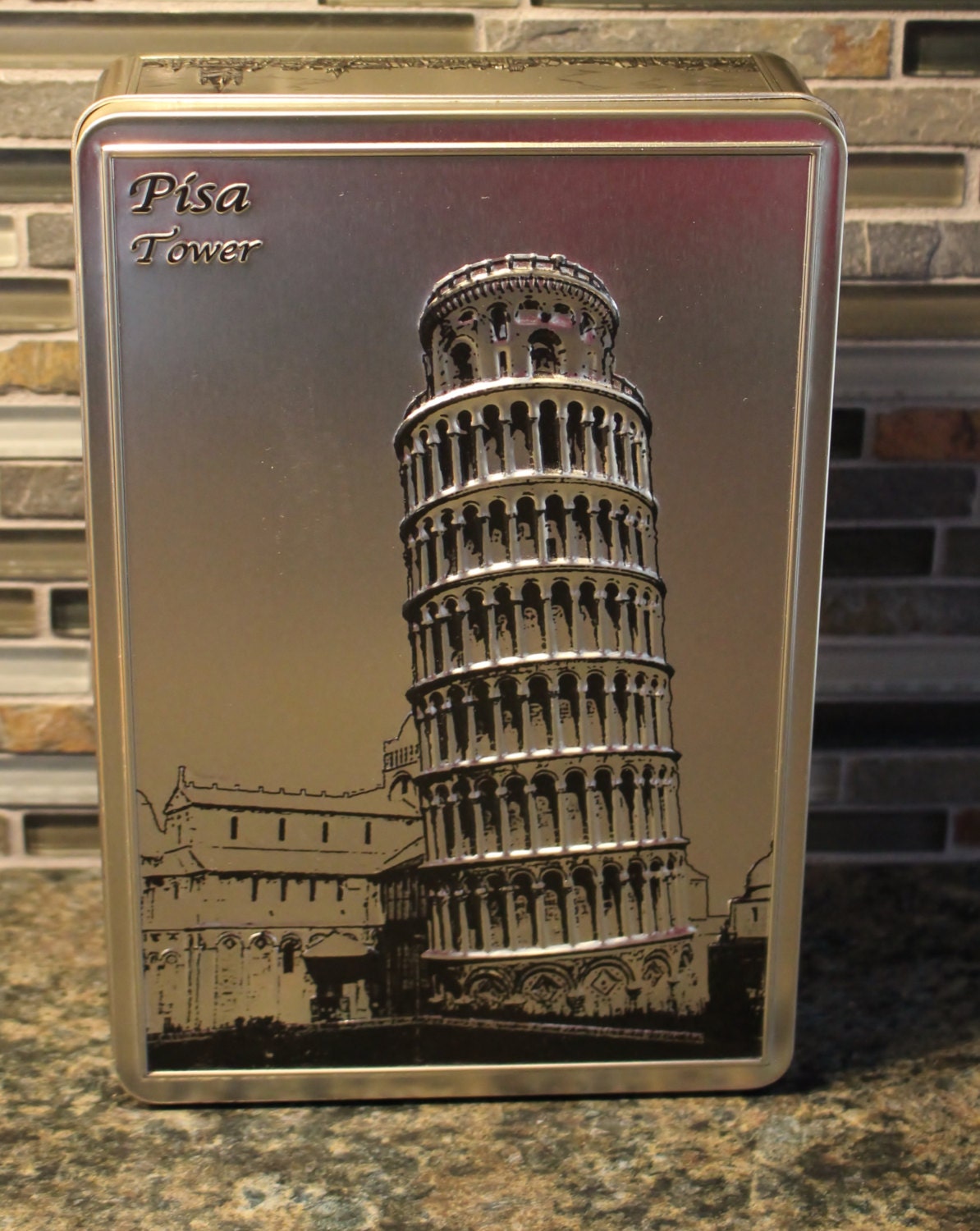 Vintage 3 D Storage Tin with the Tower Pisa and City Skylines Made in ...