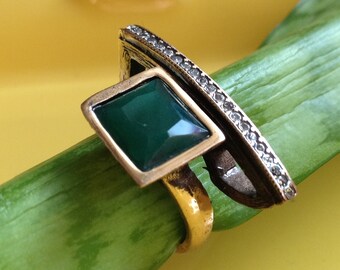 Popular items for green gemstone ring on Etsy