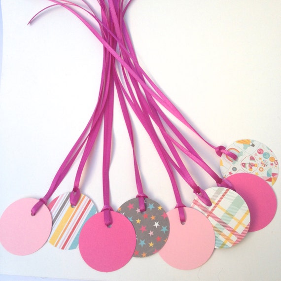 Items similar to Circle reversible hang tags, gift tags - set of 8 ...