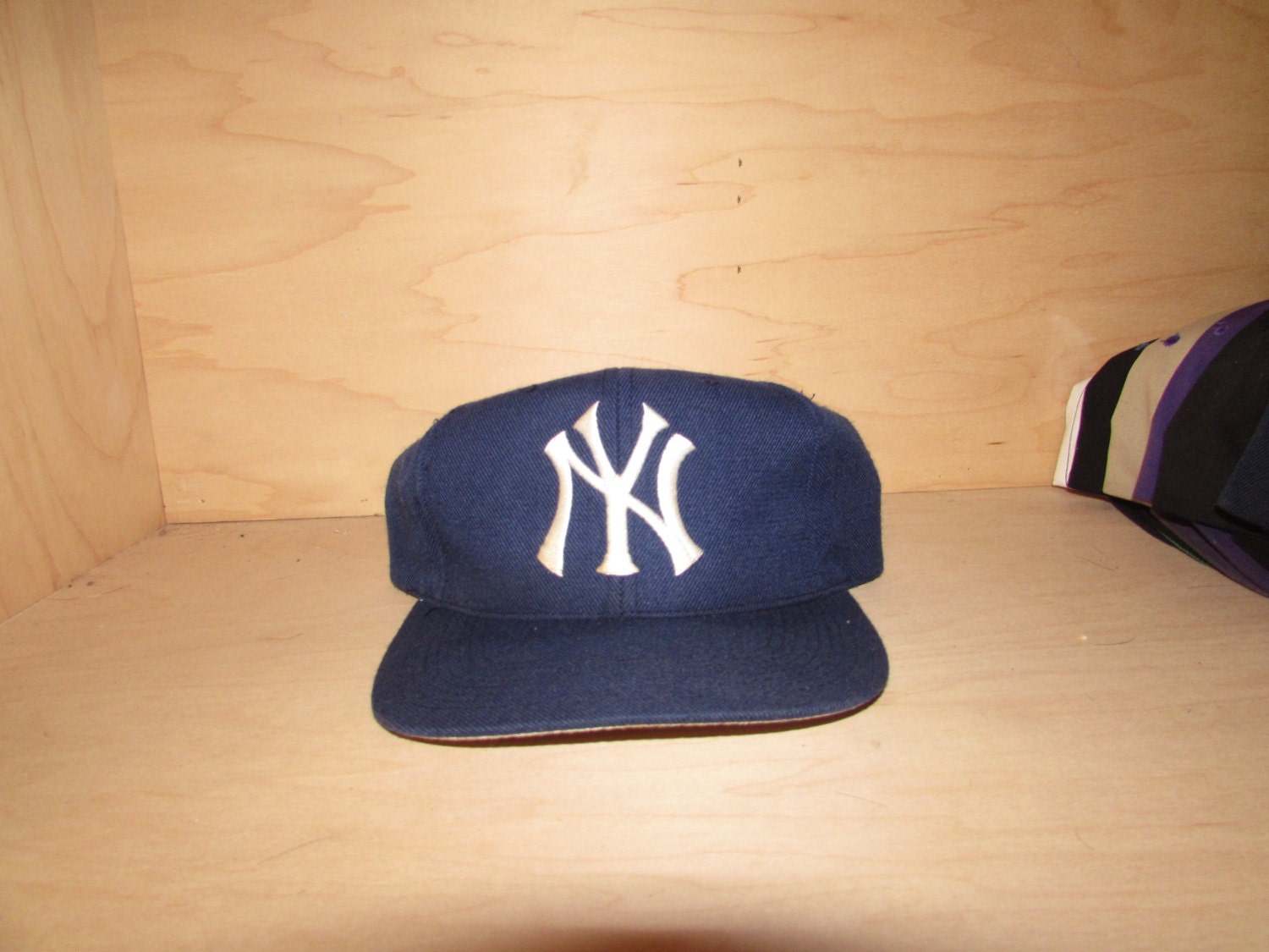 Vintage 90’s New York Yankees Snapback by Gcap – Haute Juice