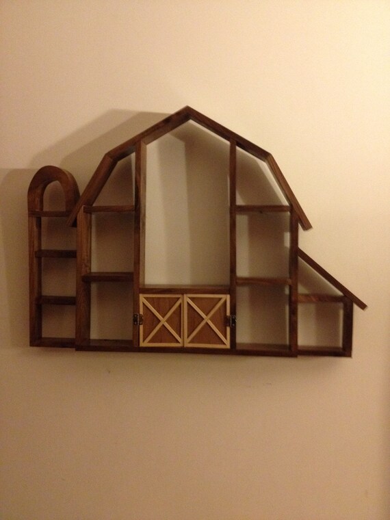 Items similar to Barn Shaped Shadow Box on Etsy