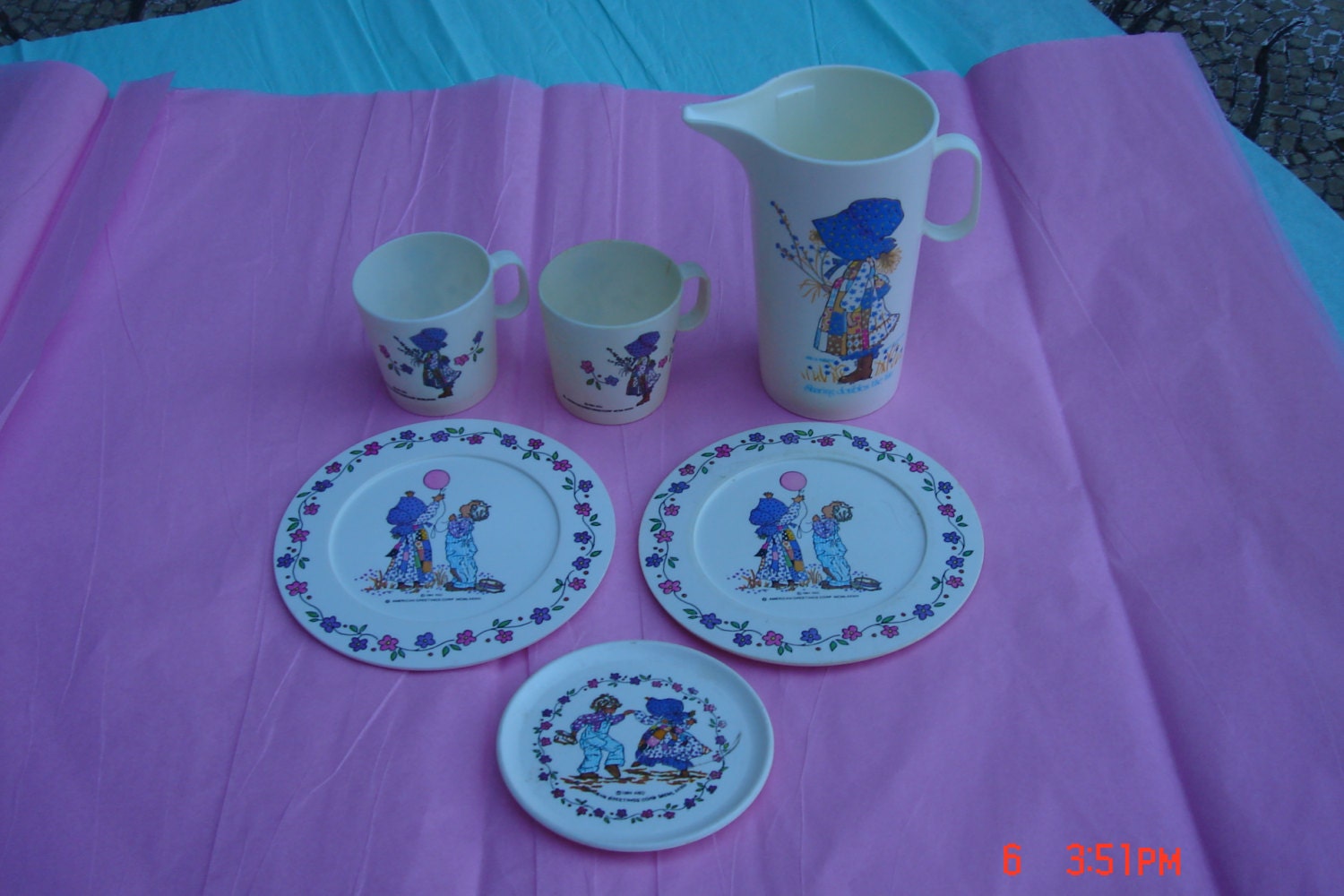 Vintage Holly Hobbie Plastic Toy Pitcher, Cups and Saucers – American ...