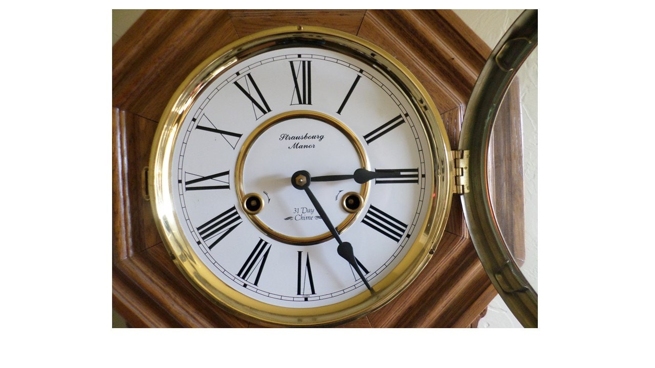 Vintage Strausbourg Manor Clock 31 Day Chime