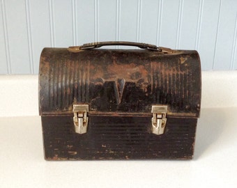 Popular items for rusty box on Etsy