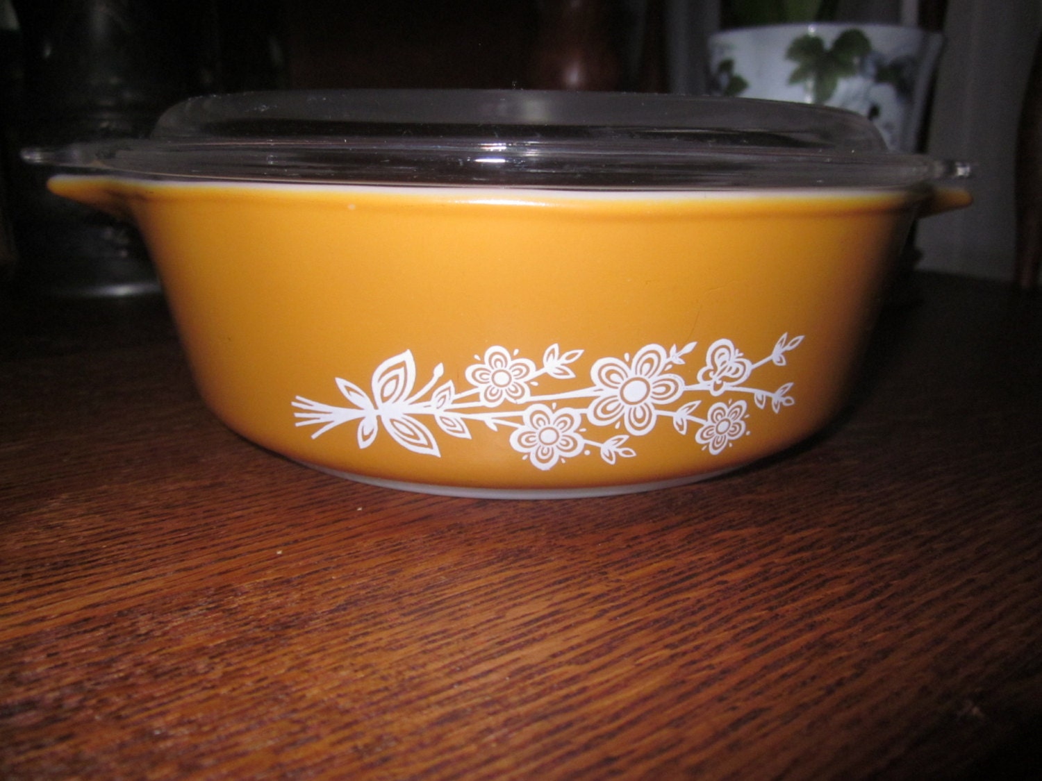 Floral Butterfly Pattern Burnt Orange Covered Pyrex Casserole in Pint ...
