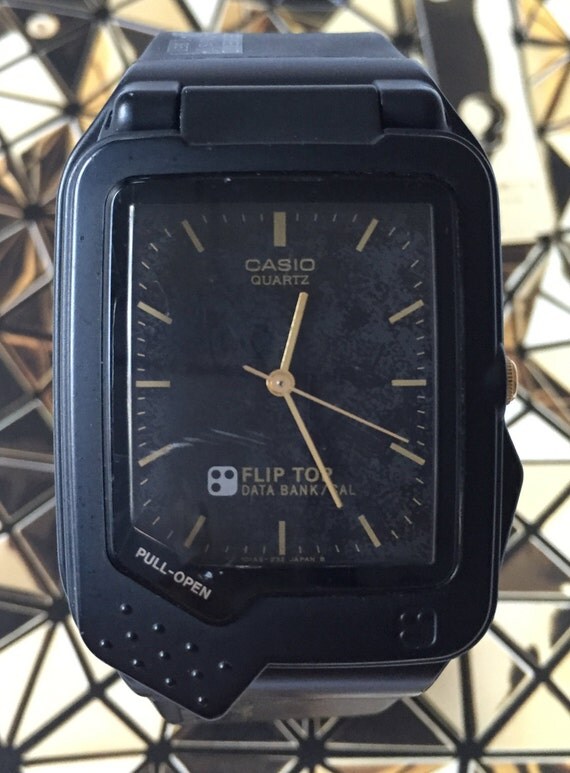 1990s Retro CASIO Flip Top Calculator and Data Bank FTP-30