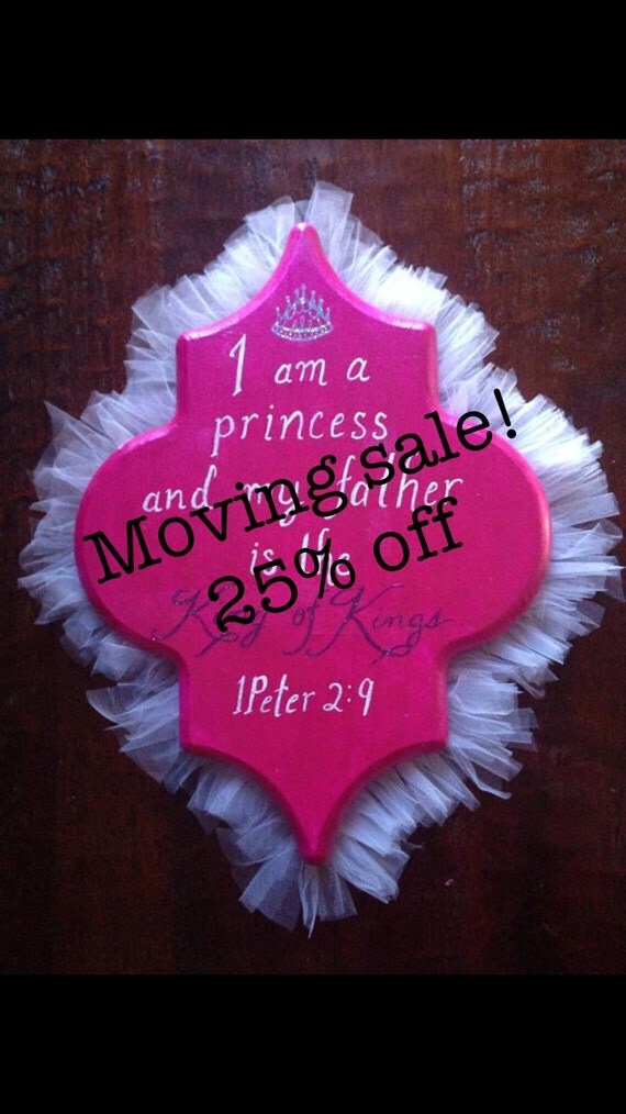Items similar to Painted pink princess sign with tulle accent on Etsy