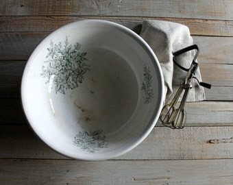 Popular items for water basin on Etsy