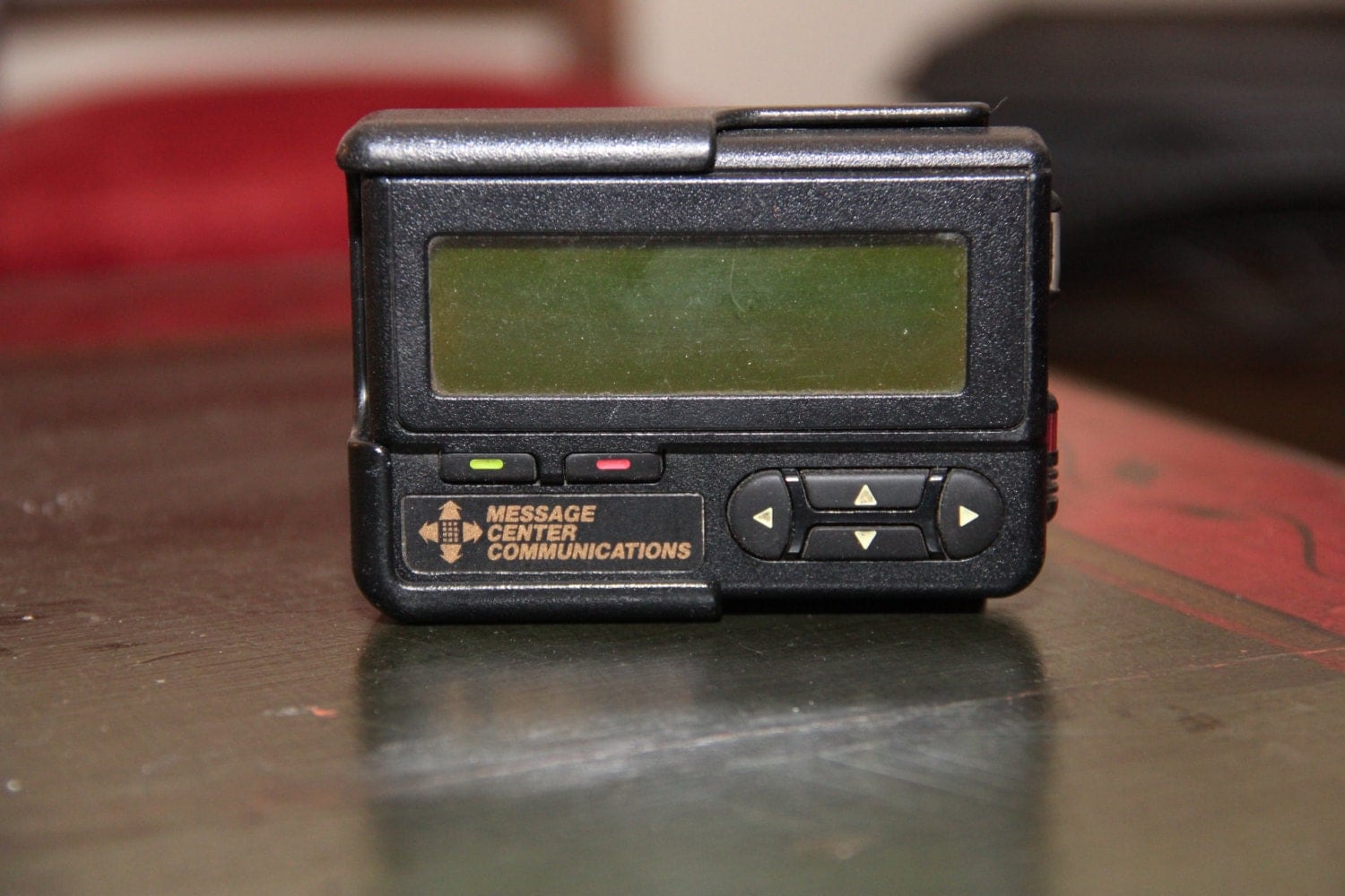 MOTOROLA Alphanumeric PAGER Skypager 1990s Style Movie by So1980s