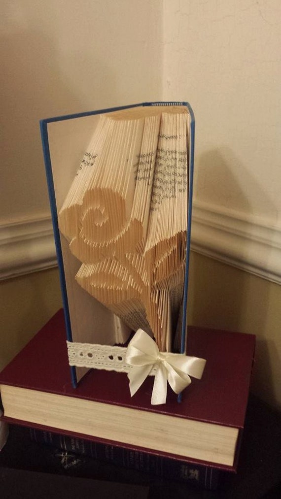 Book folding pattern for a Flower Rose FREE TUTORIAL