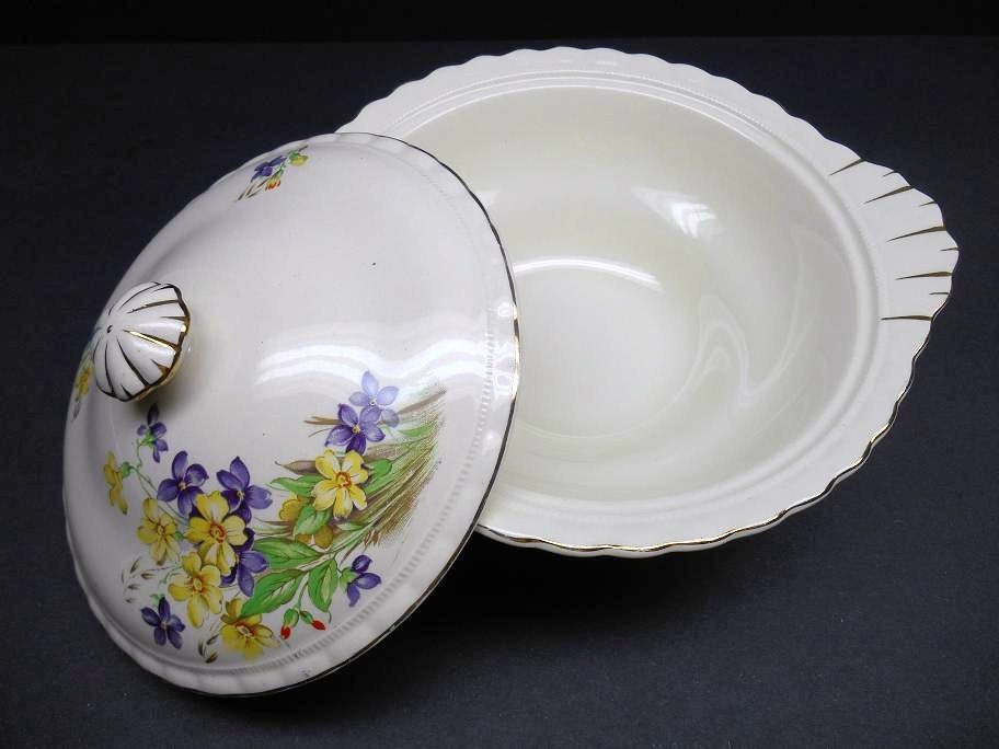 Vintage J&G Meakin Covered Dish – Haute Juice