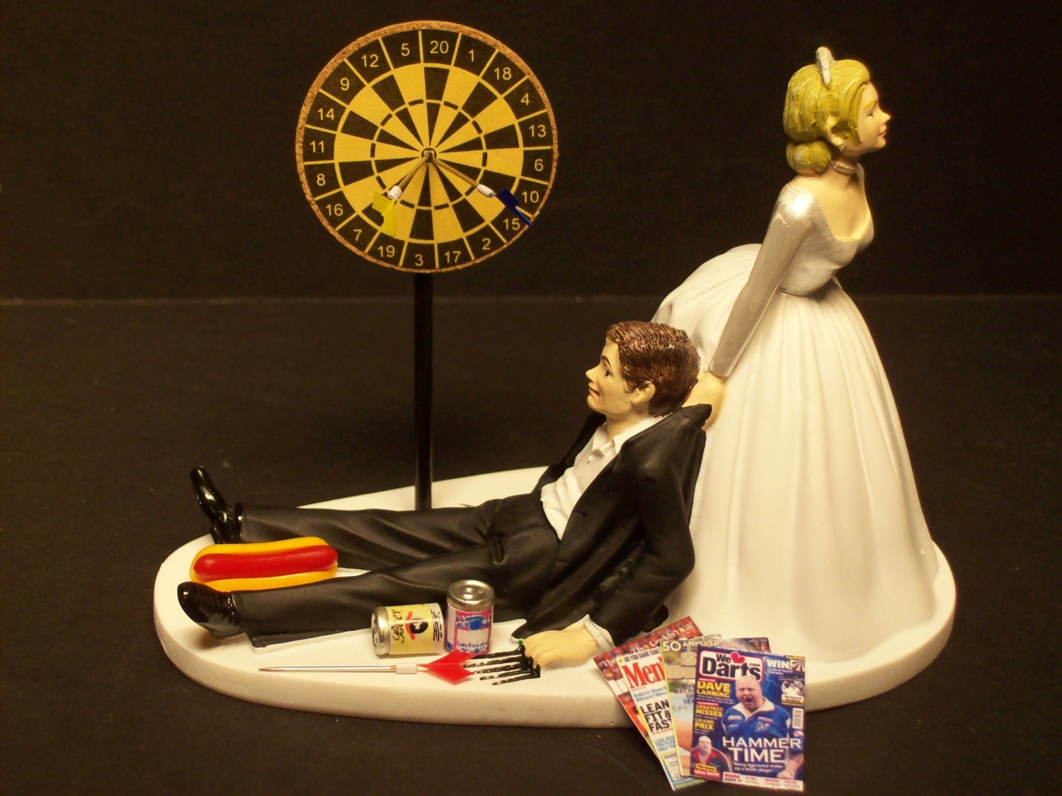 NO DARTS with Dart Board Bride and Groom Wedding Cake Topper