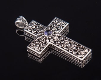 Handcrafted sterling silver cross pendant Byzantine design