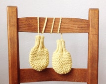 Popular items for knitted baby mittens on Etsy