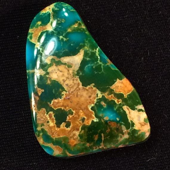 Royston Turquoise Large Natural Gem High Grade Cabochon 21.2 Royston Turquoise Large Natural Gem High Grade Cabochon 21.2