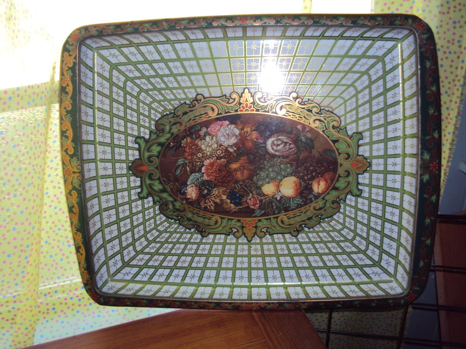 Large Vintage Daher Decorated Ware Metal Tray – Haute Juice