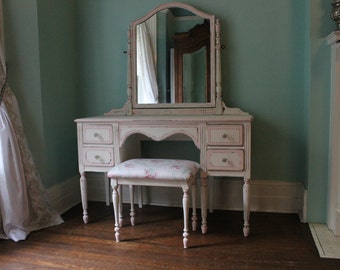 vanity desk on Etsy, a global handmade and vintage marketplace.