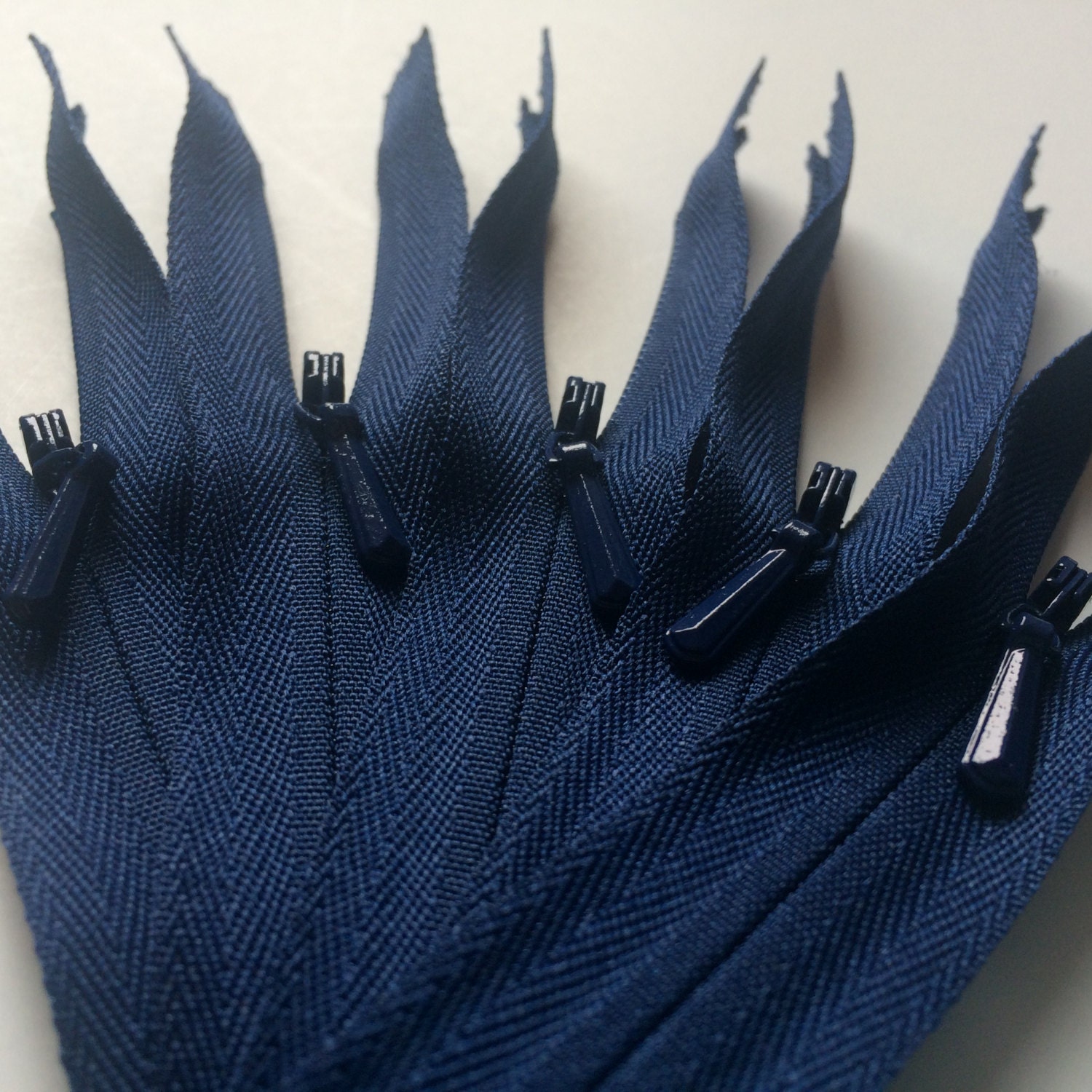 INVISIBLE Zippers YKK Color 919 Navy Blue 10 Pieces