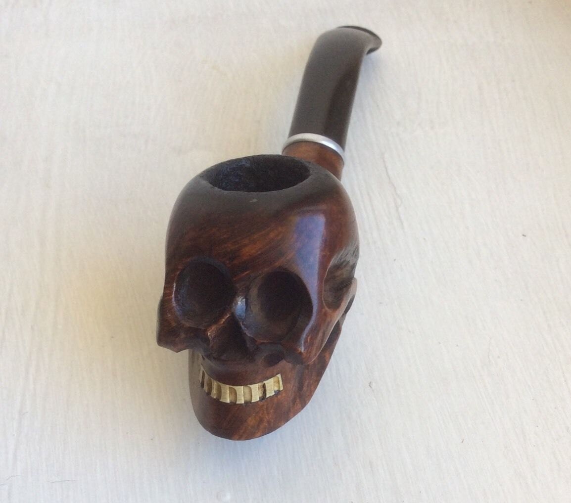Gothic Skull Pipe Hand Carved Briar Wood Wooden Smoking
